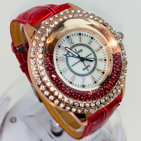 Jewelry | Beautiful Crystal Quartz Dial Dancing Watch | Poshmark